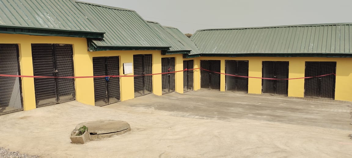 Egba High Chief, Shina Luwoye Donates 10 Golf Cart Garage To Abeokuta ...